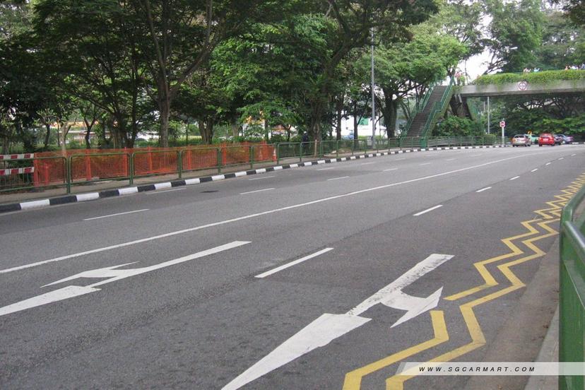 Road markings and parking restrictions in Singapore - Sgcarmart