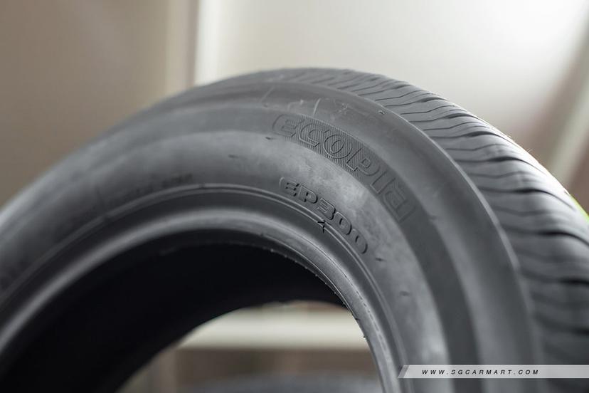 Safer, longer, better with the new Bridgestone ECOPIA EP300 tyres ...