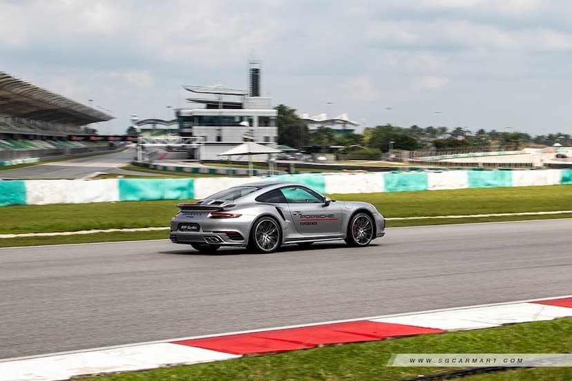Five lessons from a Porsche track day - Sgcarmart