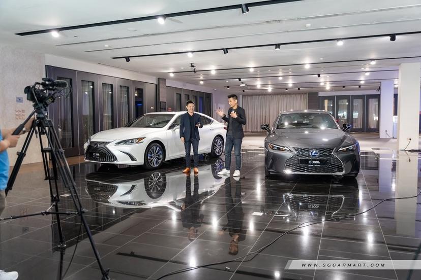 We go live on Facebook with Lexus - Sgcarmart