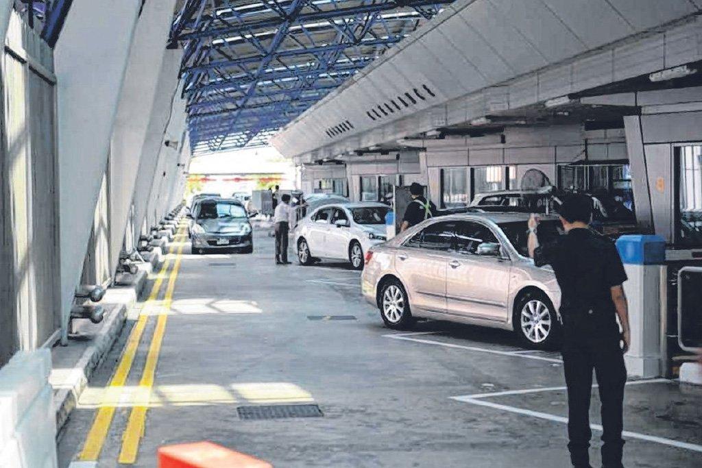LTA to plug gaps in fee collection at checkpoints - Sgcarmart