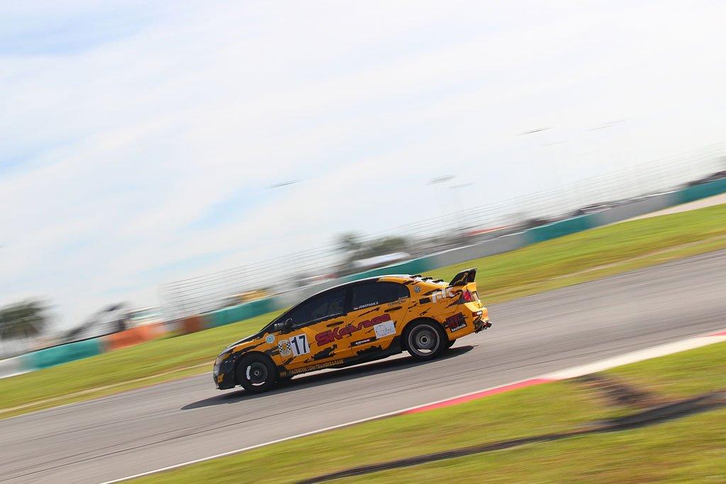 Double podium finishes for Singaporean driver Jonathan Xie in MCS race ...
