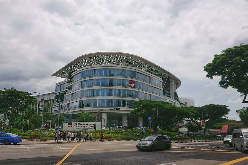 The new fully electric Volvo BZL-SC Neustar City bus makes its local ...