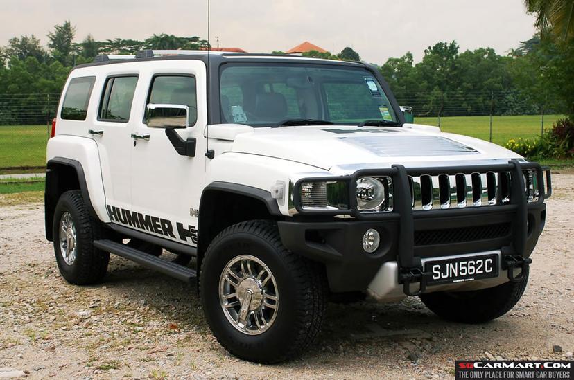 Hummer H3 Review - Sgcarmart