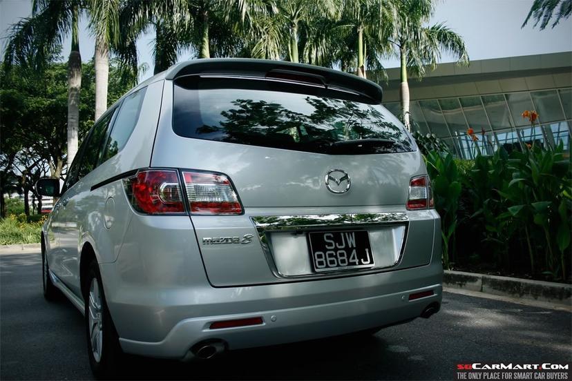 Mazda 8 2.3 (A) Review - Sgcarmart