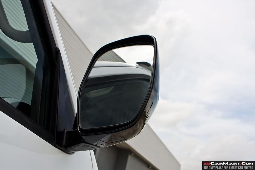 Chery H5 2.0 (M) Review - Sgcarmart