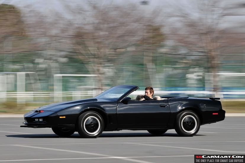 Pontiac Firebird Trans Am 5.0 V8 (A) Review - Sgcarmart