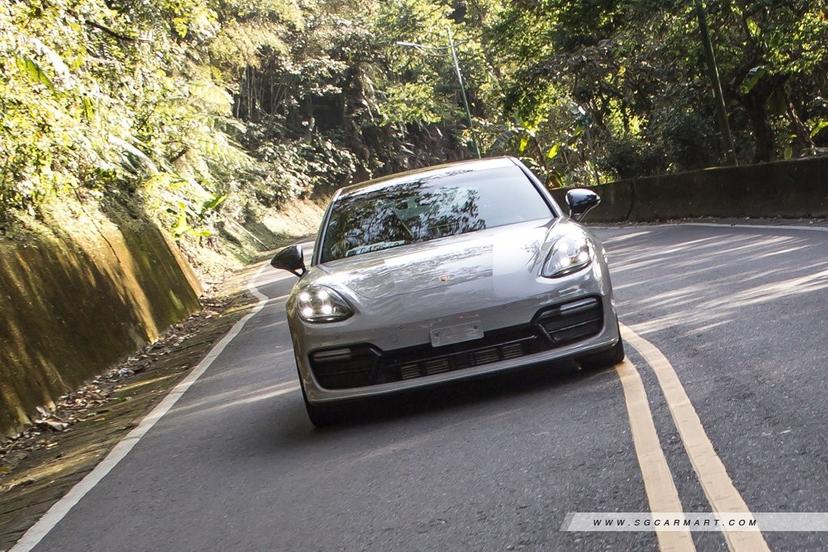 Porsche Panamera PDK 3.0 (A) First Drive Review - Sgcarmart