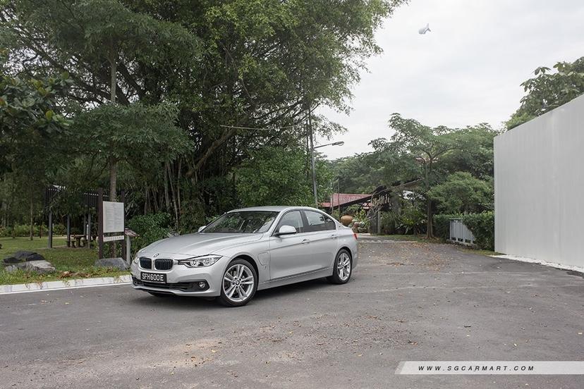 BMW 3 Series Plug-in Hybrid 330e iPerformance (A) Review - Sgcarmart