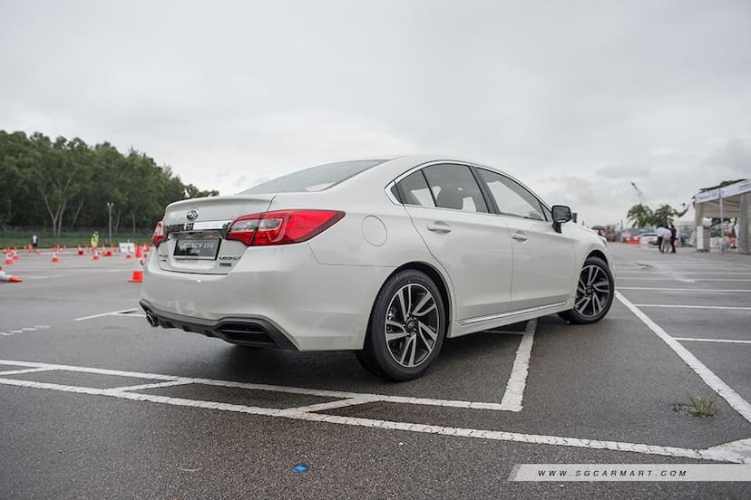 Subaru Legacy 2.5i-S (A) First Drive Review - Sgcarmart