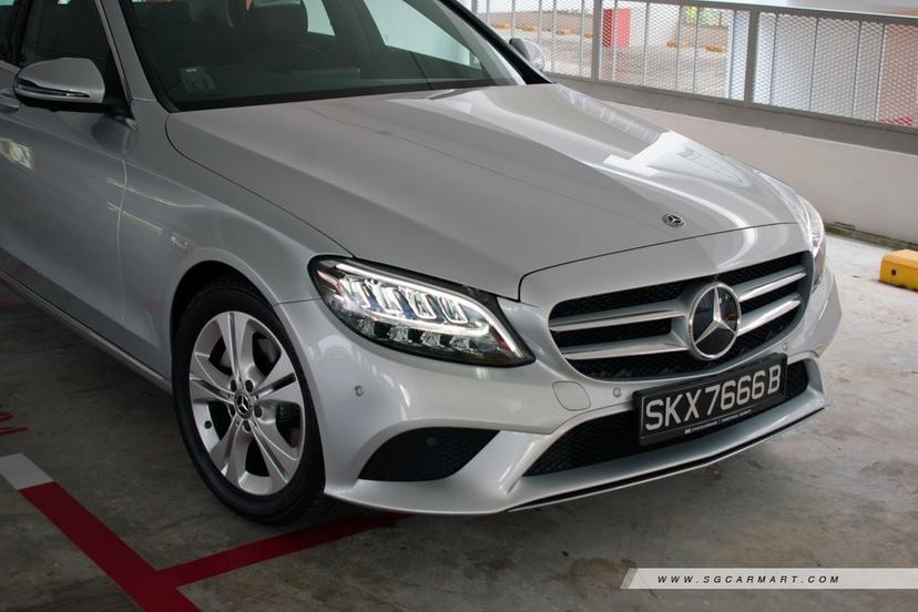 Mercedes-Benz C-Class Saloon C200 Avantgarde (A) Facelift Review ...