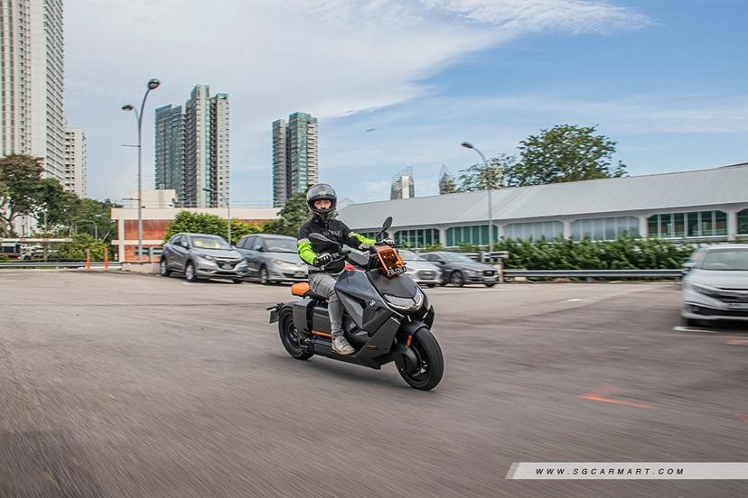 BMW CE 04 Review - Sgcarmart