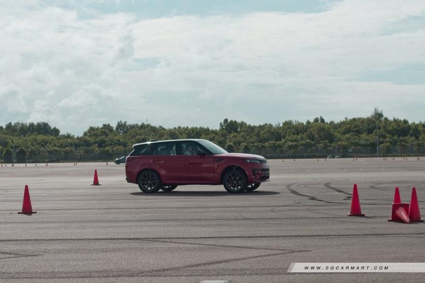 Land Rover Range Rover Sport Mild Hybrid 3.0P Dynamic SE (A) First ...