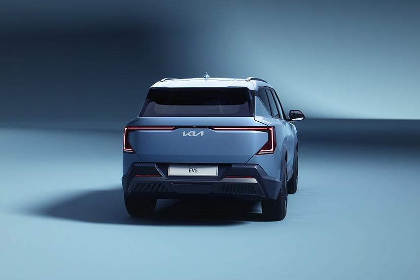 Kia reveals design of new EV5 SUV - Sgcarmart