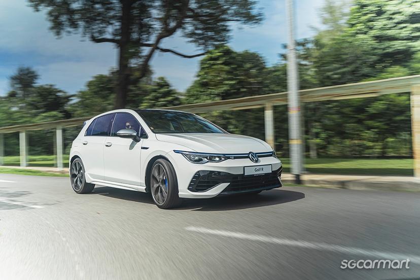 Volkswagen Golf R Performance Pack Review - Sgcarmart