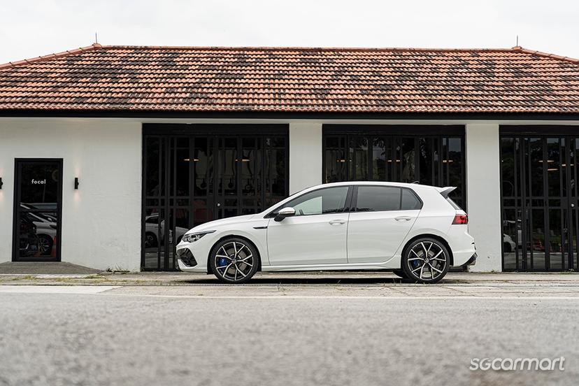 Volkswagen Golf R Performance Pack Review - Sgcarmart