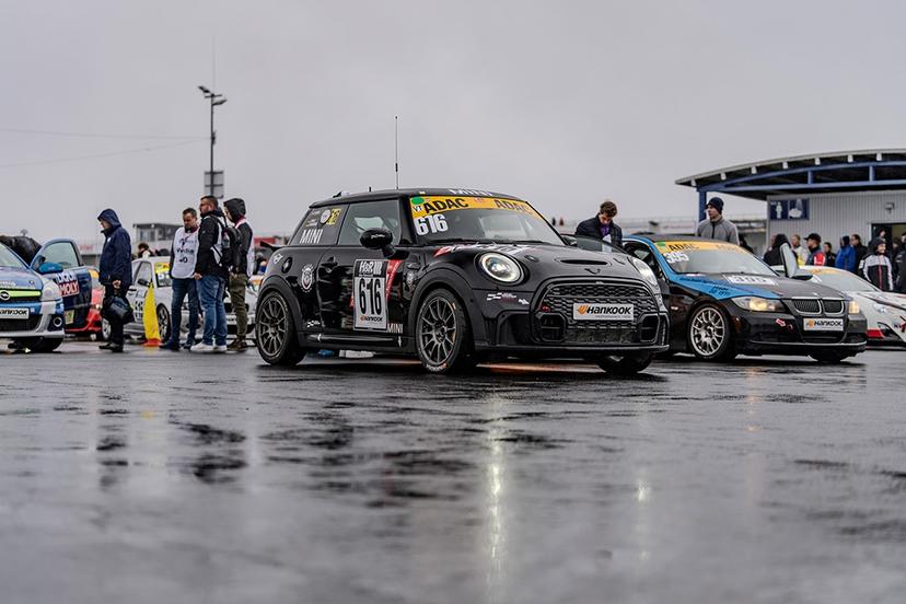 MINI unveils new John Cooper Works logo - Sgcarmart