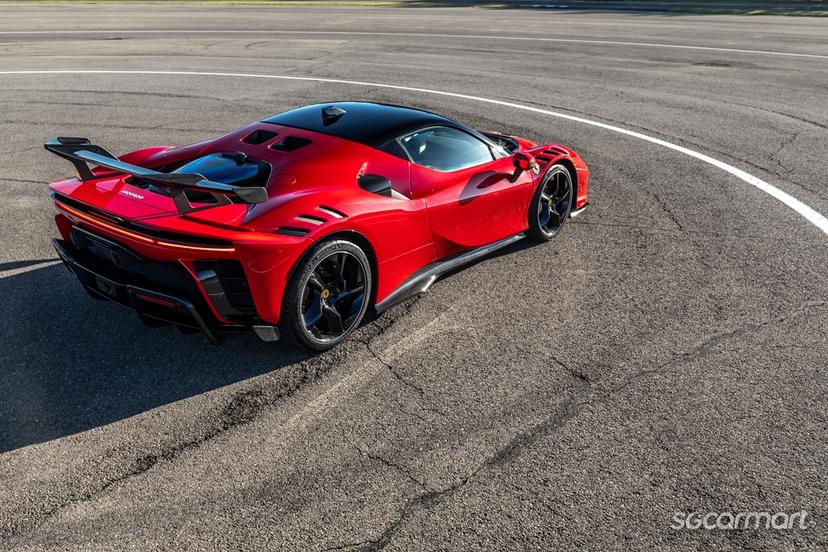 Ferrari SF90 XX Stradale First Drive Review - Sgcarmart