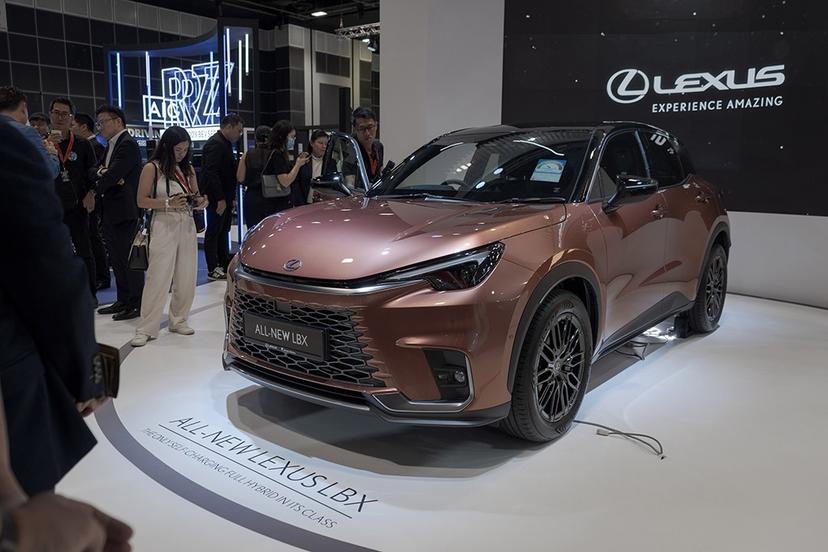 Lexus launches new Cat A COE-friendly LBX in Singapore - Sgcarmart