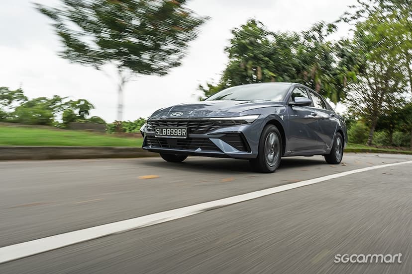 Hyundai Avante Hybrid Elite Facelift Review - Sgcarmart
