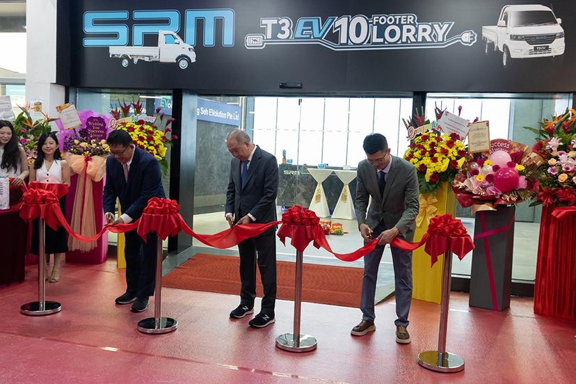 SRM launches the T3EV at its new showroom opening - Sgcarmart