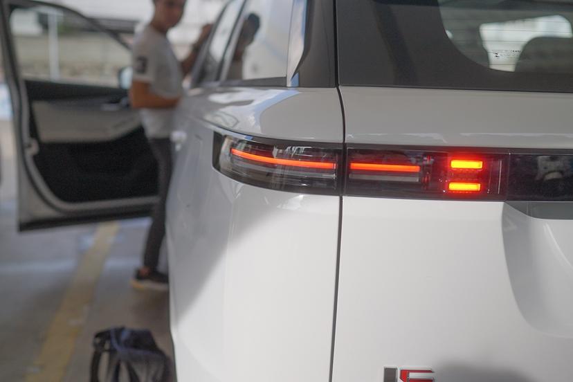 Jaecoo J5 makes its global debut - Sgcarmart