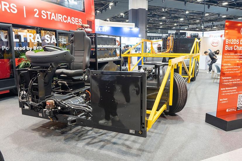 BYD shows off first double-decker electric bus in Singapore - Sgcarmart