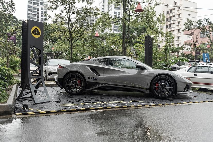 Lotus Emira Turbo SE launched in Singapore - Sgcarmart