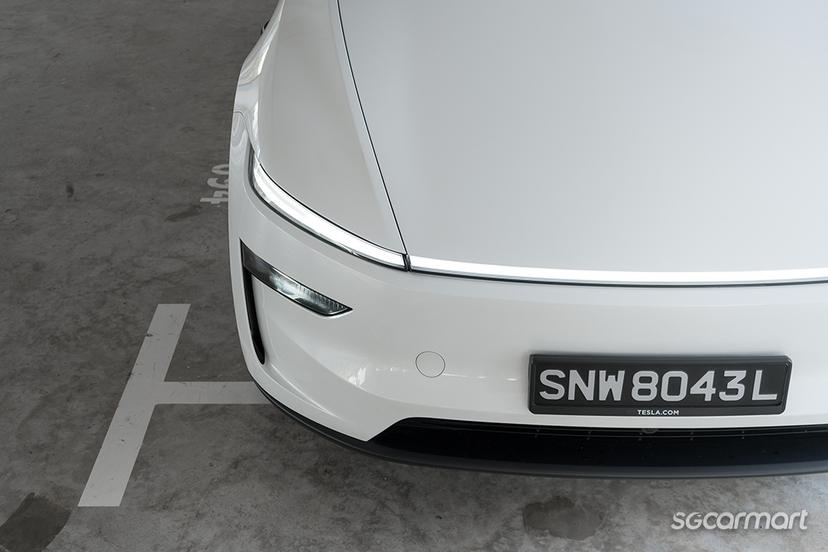 Tesla Model Y RWD 110 Facelift Review - Sgcarmart