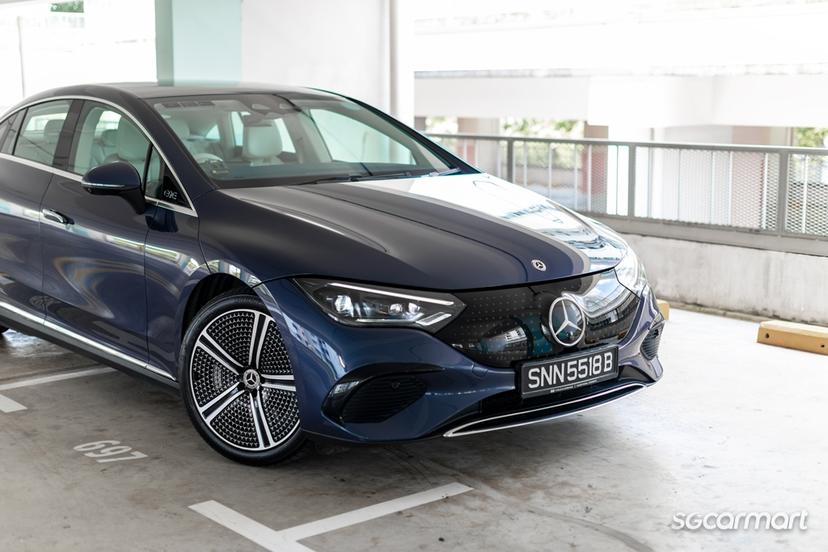 Mercedes-Benz EQE300 Electric Art Review - Sgcarmart