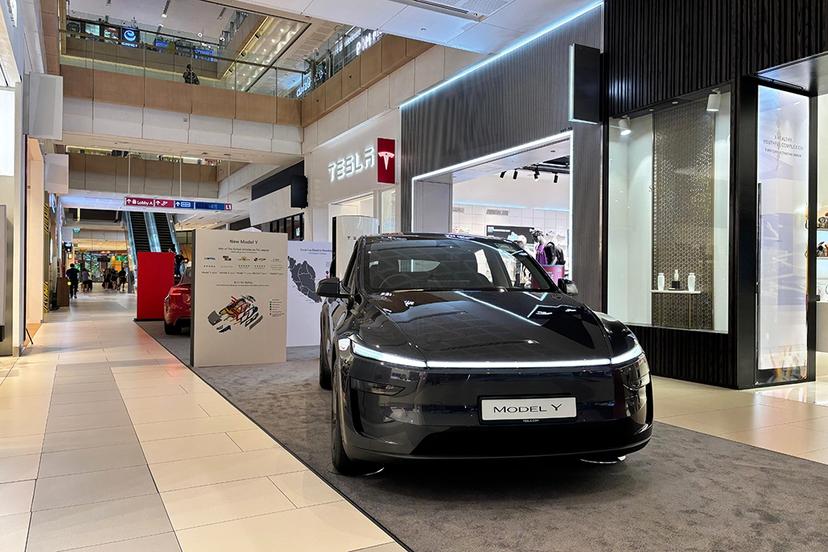 Tesla Singapore launches new experience location at Westgate - Sgcarmart