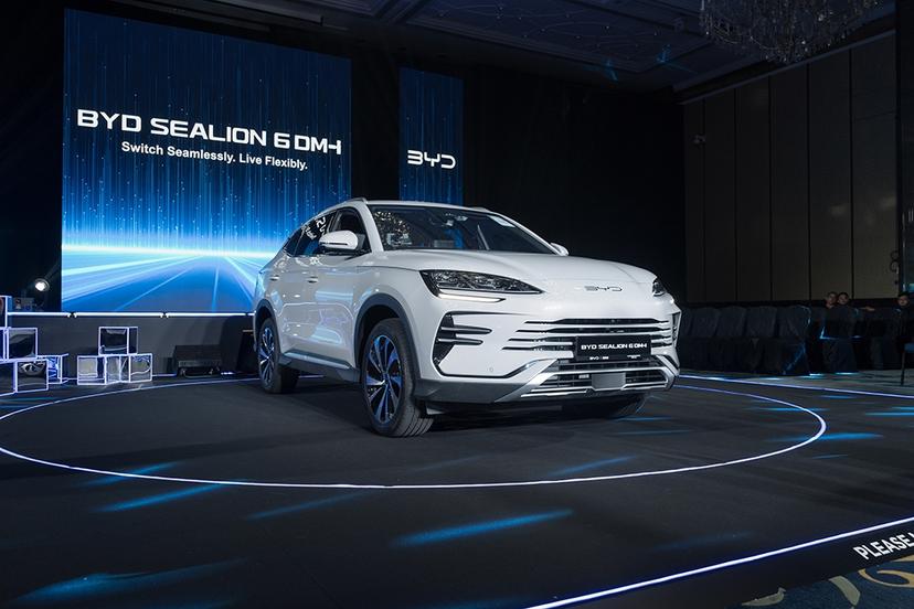 BYD Sealion 6 rolls into Singapore, first PHEV from BYD here - Sgcarmart