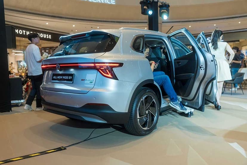 MGS5 EV launched in Singapore, eligible for Cat A COE - Sgcarmart