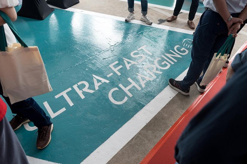 Busways opens new charging hub in Senoko! - Sgcarmart
